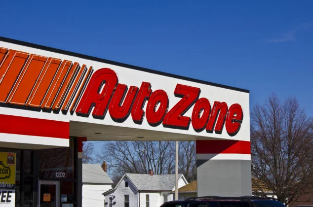 NAPA vs. AutoZone vs. Advance Auto Parts vs. O'Reilly Auto Parts ...