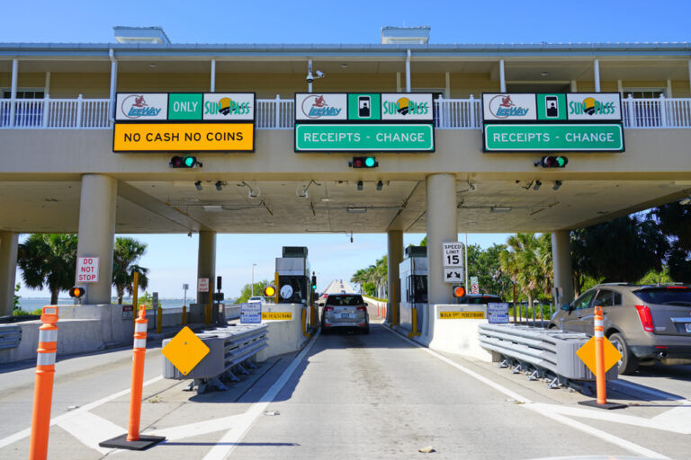 How Do Tolls Work With Rental Cars? Answered - First Quarter Finance