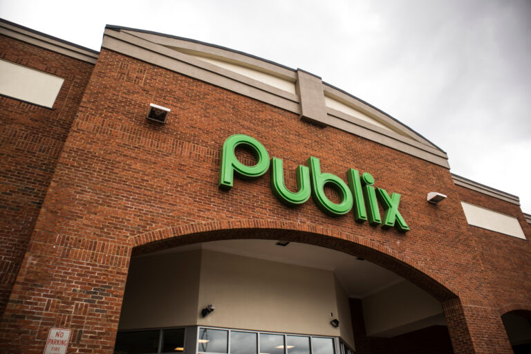 Publix Check Cashing Policy Explained - First Quarter Finance