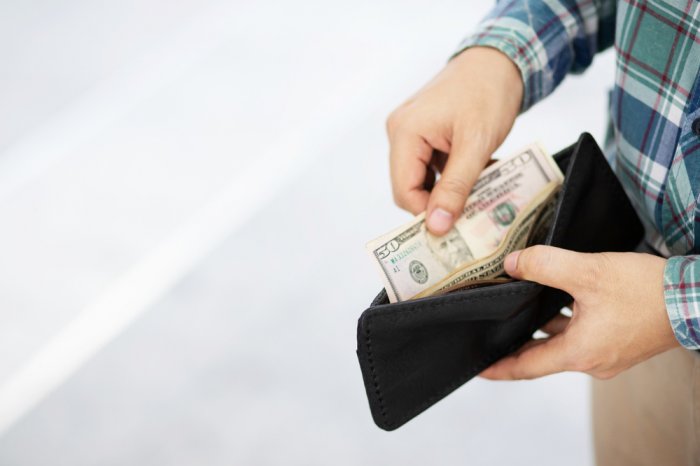 How to Fill Out a Money Order (MoneyGram, Western Union, USPS, etc ...